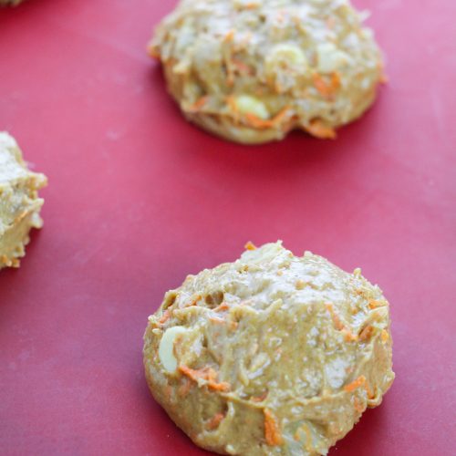 Easy Carrot Cookies Recipe - BubbaPie