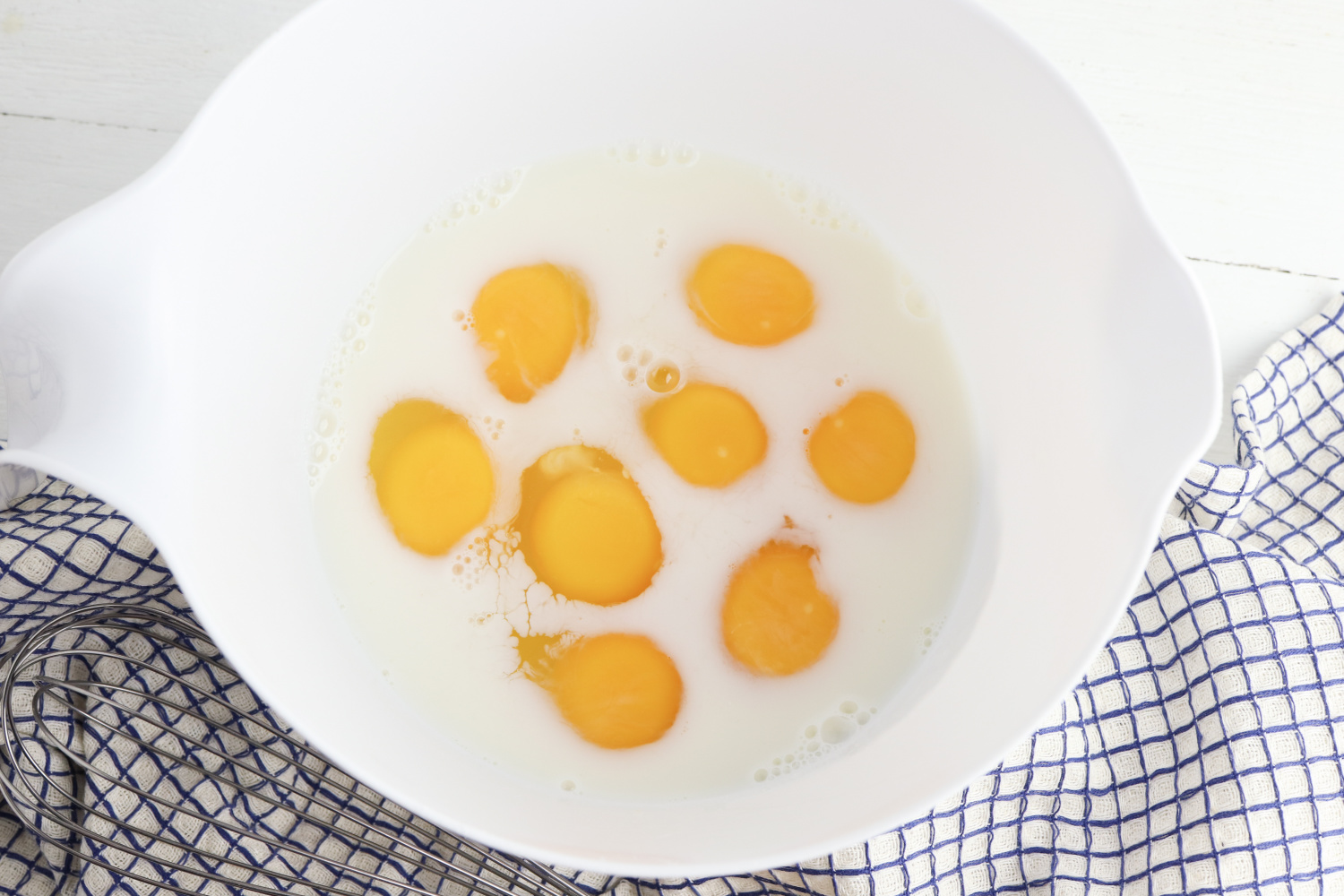 Eggs with Spinach Recipe - BubbaPie