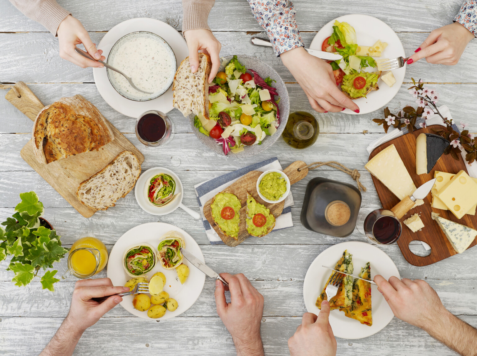 Savvy Cuisine: The Art of Cooking On A Budget - BubbaPie
