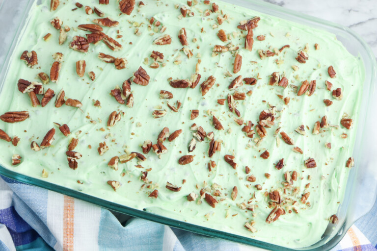 Watergate Cake Recipe - BubbaPie