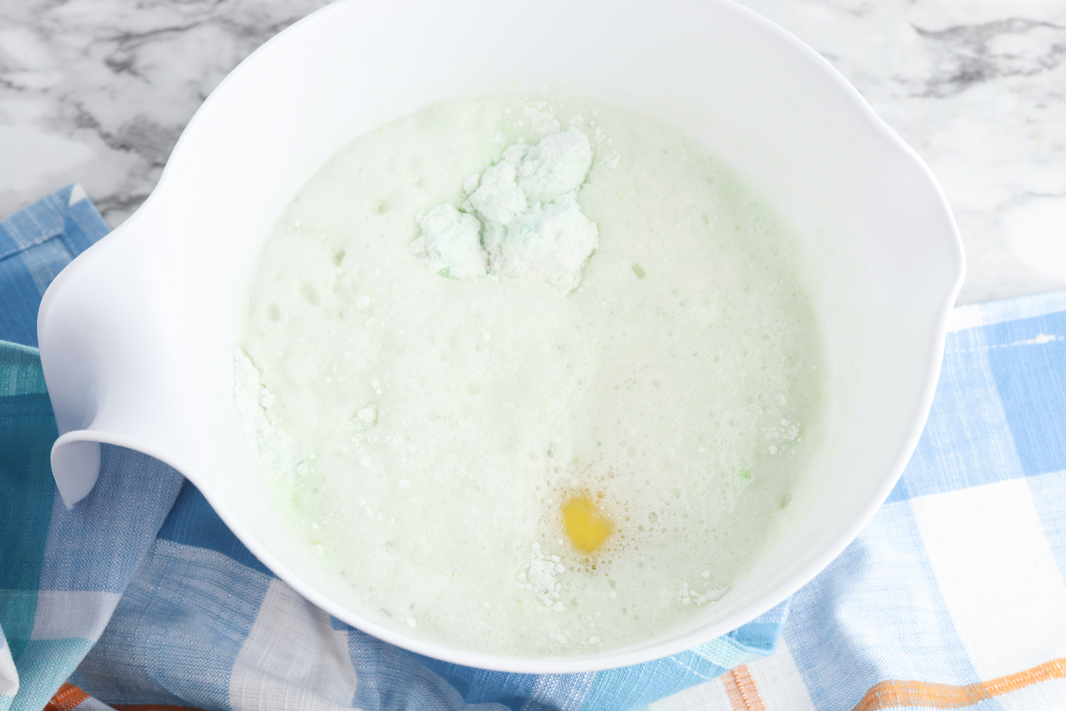 Watergate Cake Recipe - BubbaPie