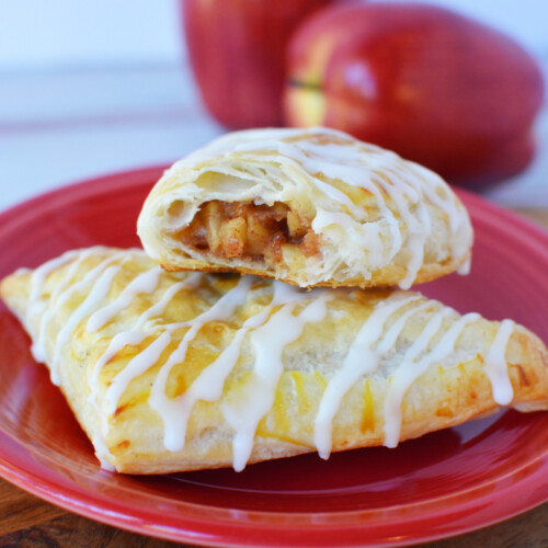 Easy Apple Turnover Recipe - BubbaPie