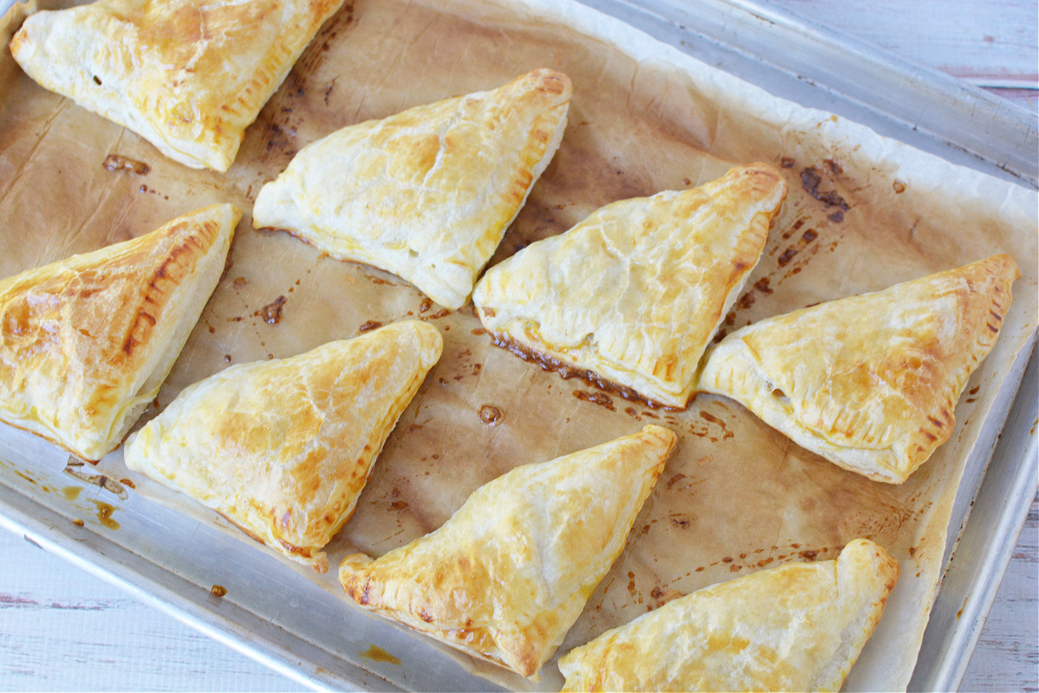 Easy Apple Turnover Recipe - BubbaPie