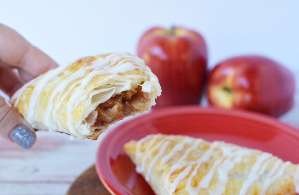 Easy Apple Turnover Recipe - BubbaPie